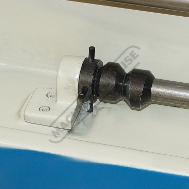 L645D | TM-33130HDX Heavy Duty Centre Lathe - BIG BORE | For Sale ...